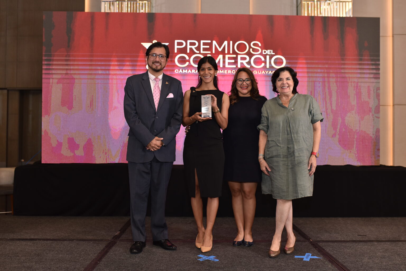 Nuestra institución fue reconocida en Premios del Comercio ...